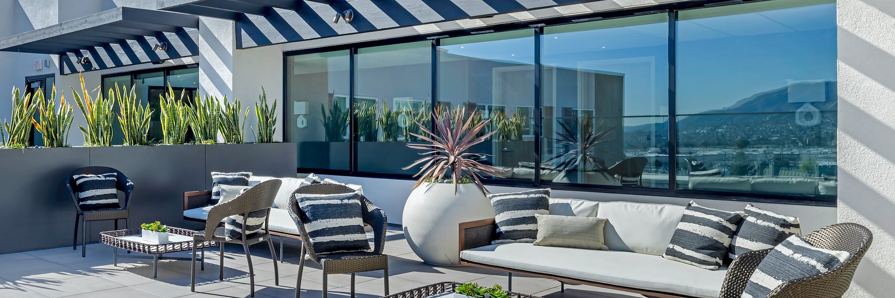 Choice Privileges Elite Floor | Cambria Hotel Burbank Airport